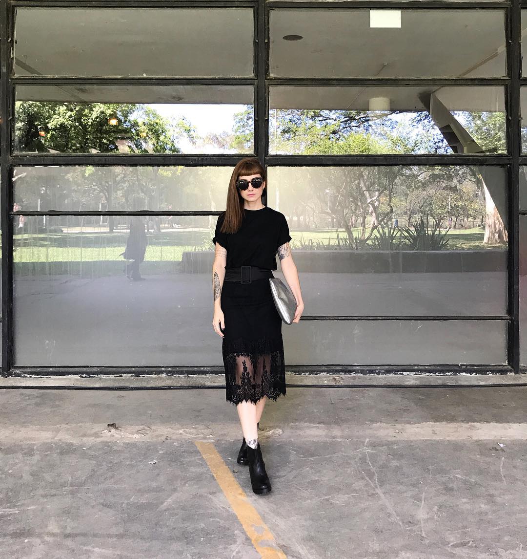 Anágua midi em tule e renda - Leonora – Intensify.Me